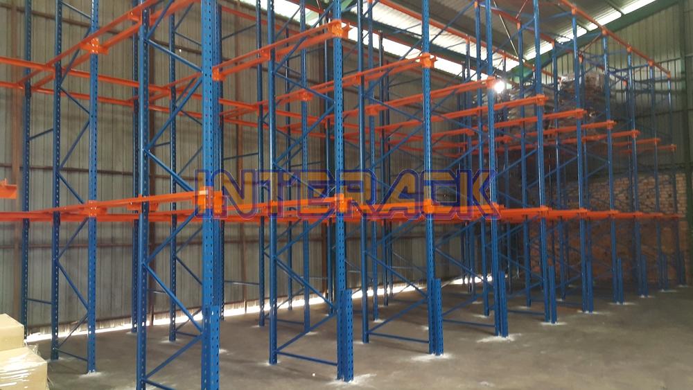 4000 Series Drive In Racking System - Nan Guan